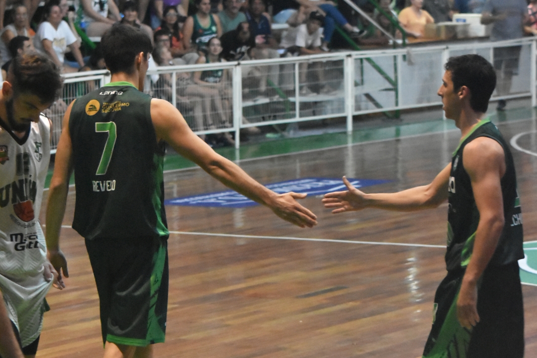 Ferro logró su primera victoria | CAB